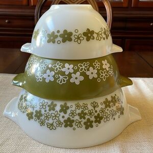 Pyrex | Kitchen | Vtg Set Of 3 967 Pyrex Daisy Cinderella Mixing ...